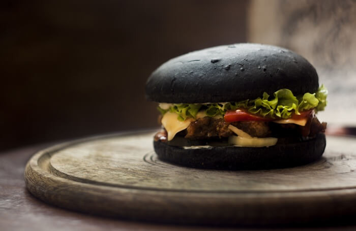 burger-hitam - Tays Bakers